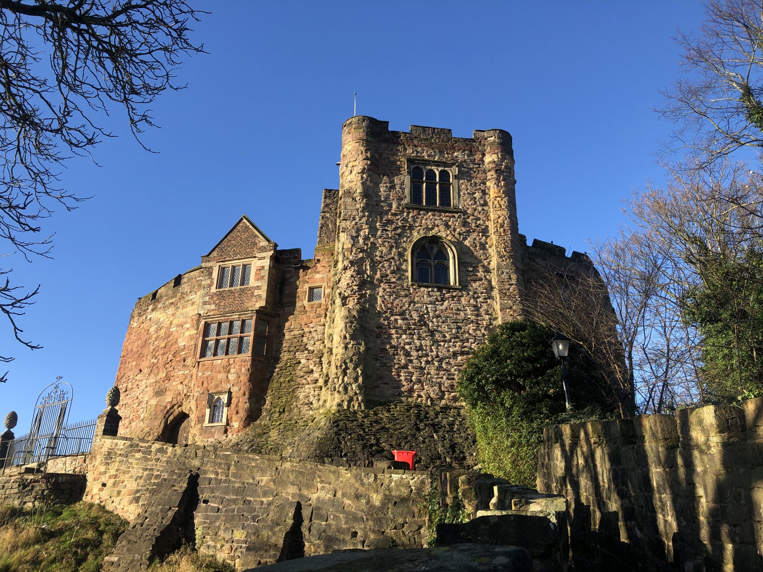 Tamworth Castle awarded Blue Peter badge venue status! - We Are ...